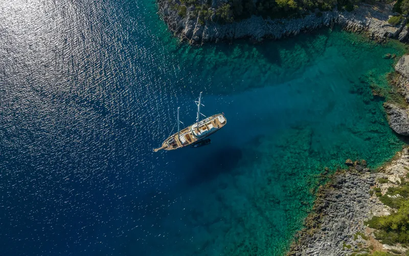 ATLANTIKA yacht for charter (CNT Castagnola, 39m, 2012)